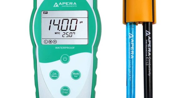 PC850 Portable pH/Conductivity Meter